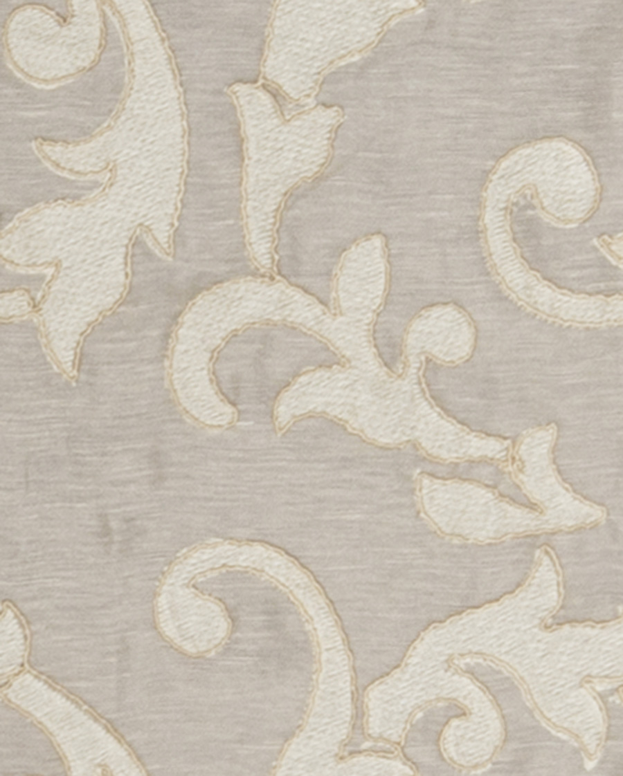 Acquire Scroll Beige | Fabric | Fabricut